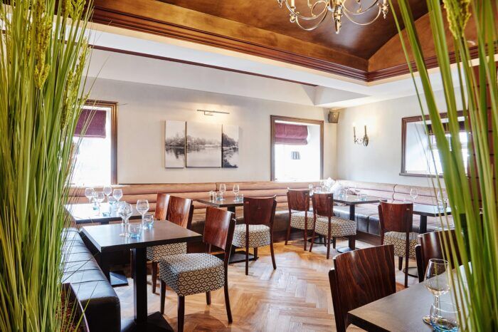 The Brook Inn Bar and Restaurant – Gastro Bar Restaurant in Glanmire ...